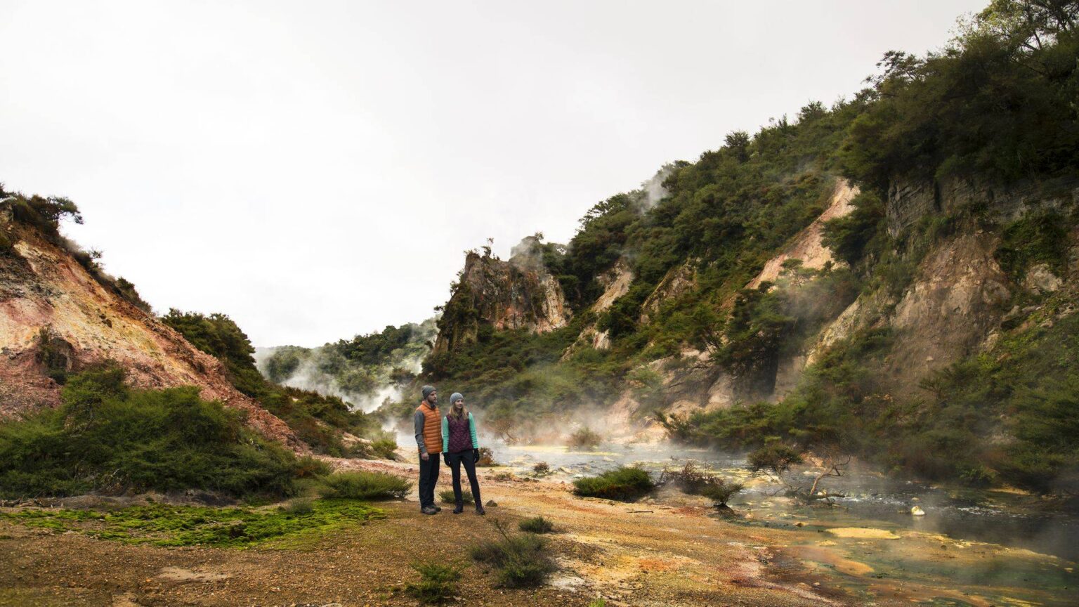 Rotorua Geyser Park Guide | A&B